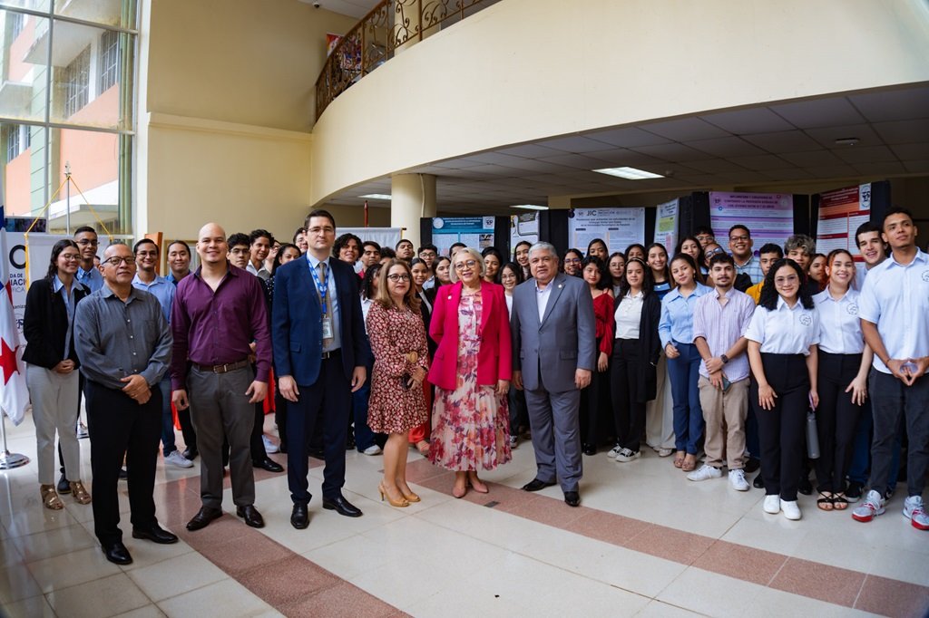 Jornada de Iniciación Científica FCyT 2024 | UTP Sostenible