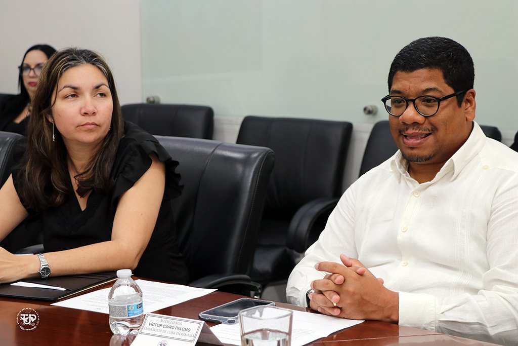 La UTP recibe visita del Embajador de Cuba | UTP Sostenible